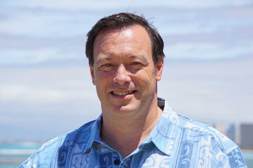Biography – Dr. Kevin McCauley
